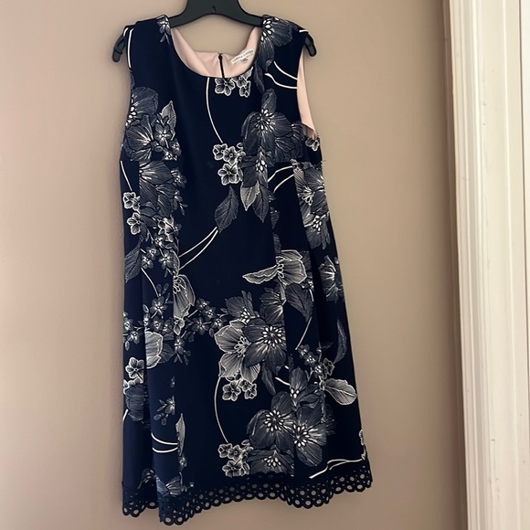 Sandra Darren | Dresses | Sandra Darren Navy Blue Midi Dress | Poshmark